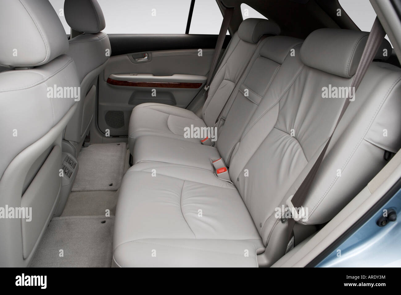 2007 lexus rx 350 in hi-res stock photography and images - Alamy