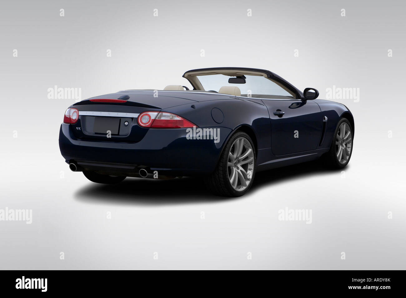 Jaguar xk 2007 hi-res stock photography and images - Alamy