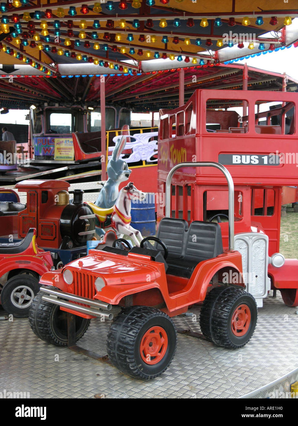 Fairground bus hi-res stock photography and images - Alamy