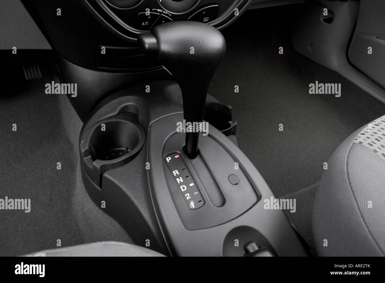 2006 Ford Focus ZX4 SE in Gray - Gear shifter/center console Stock ...