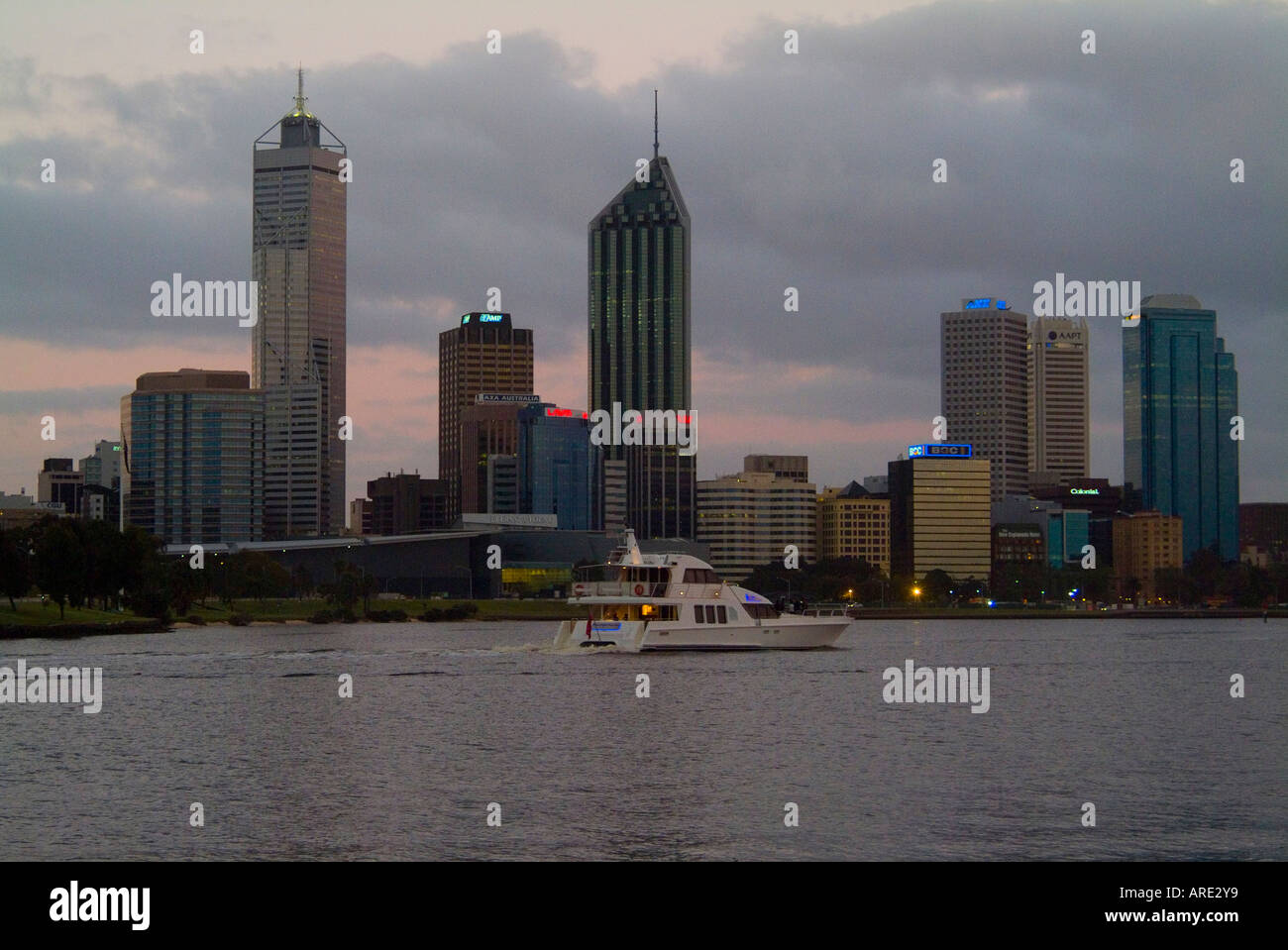 Perth buildings hi-res stock photography and images - Alamy