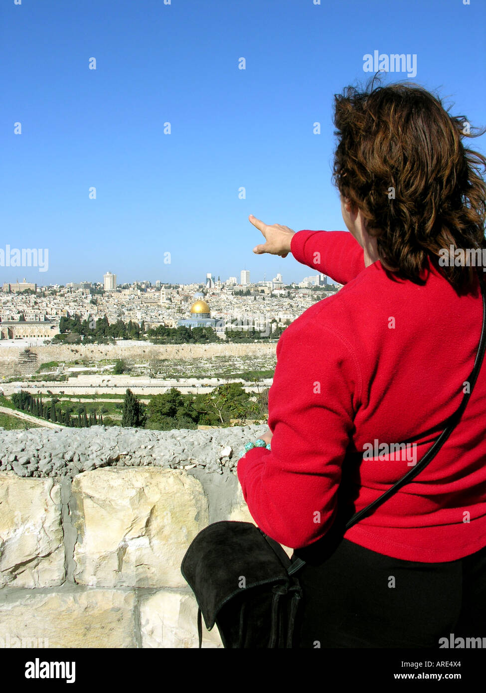 Israel middle finger hi-res stock photography and images - Alamy