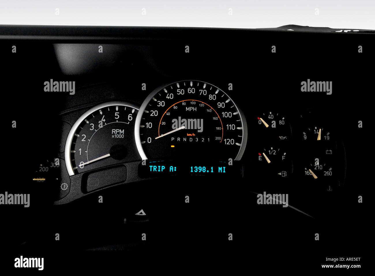 2006 Hummer H2 in Gray - Speedometer/tachometer Stock Photo - Alamy