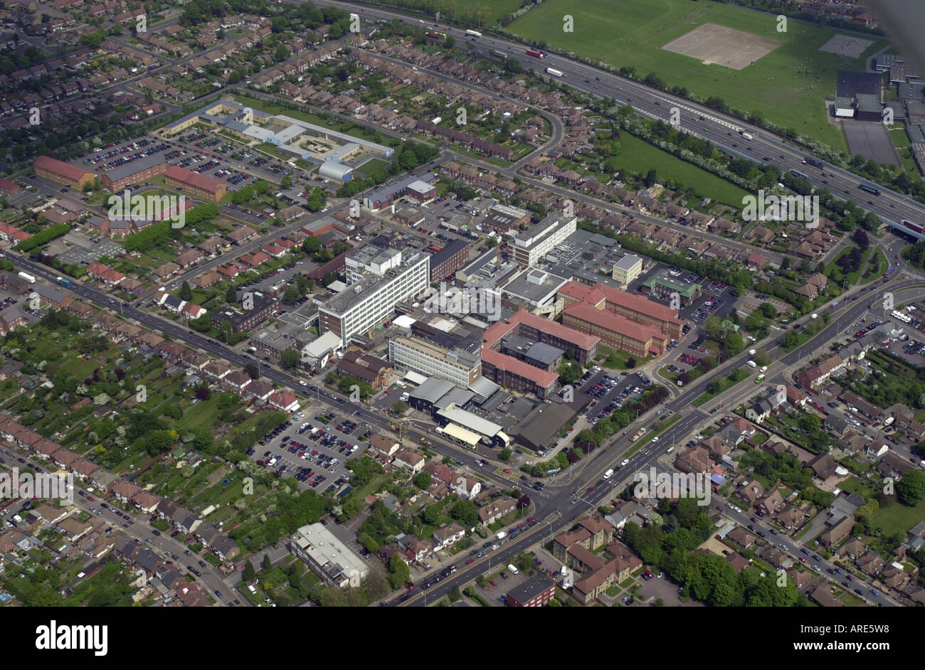 Dunstable road luton bedfordshire hi-res stock photography and images ...