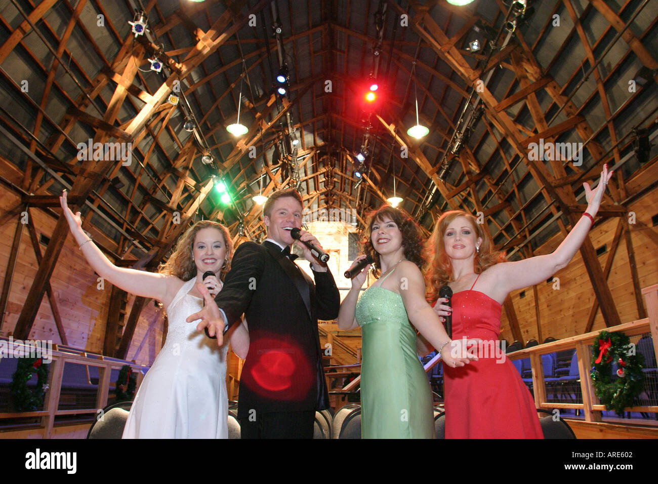 Newport News Virginia,Yoder Barn Theatre,theater,Big Band Holiday performers,visitors travel ...