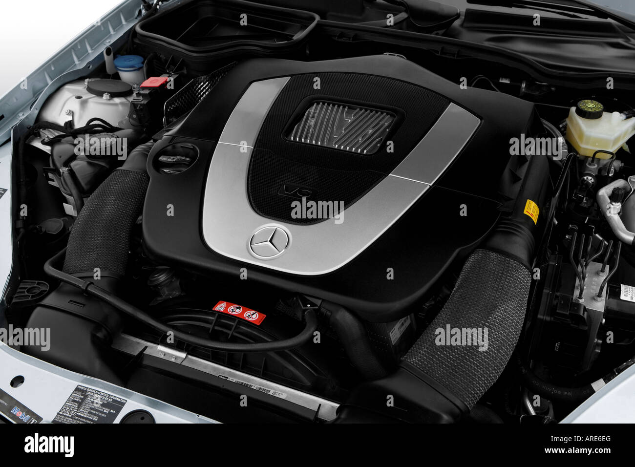 2006 Mercedes-Benz SLK280 in Silver - Engine Stock Photo - Alamy