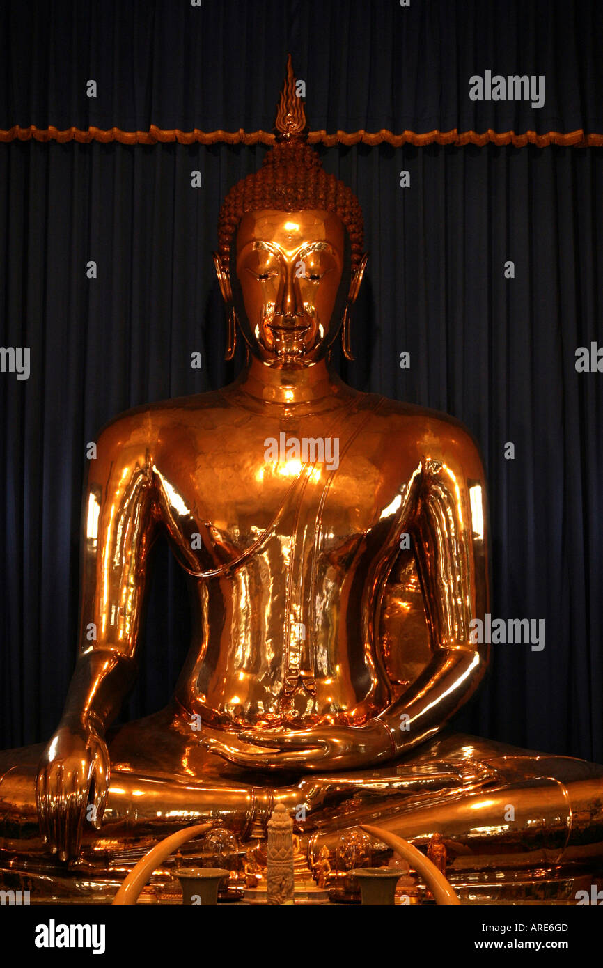 golden Buddha statue Thailand Bangkok Stock Photo - Alamy