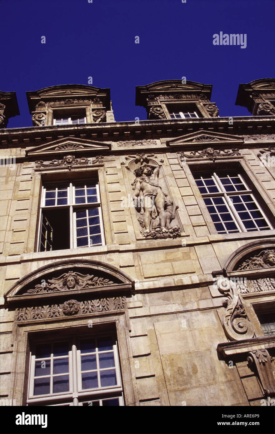 French Mansion Paris Stock Photo - Alamy