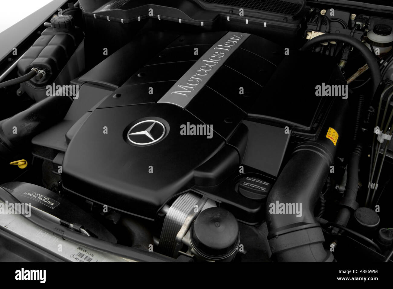 2004 Mercedes-Benz G500 in Black - Engine Stock Photo - Alamy