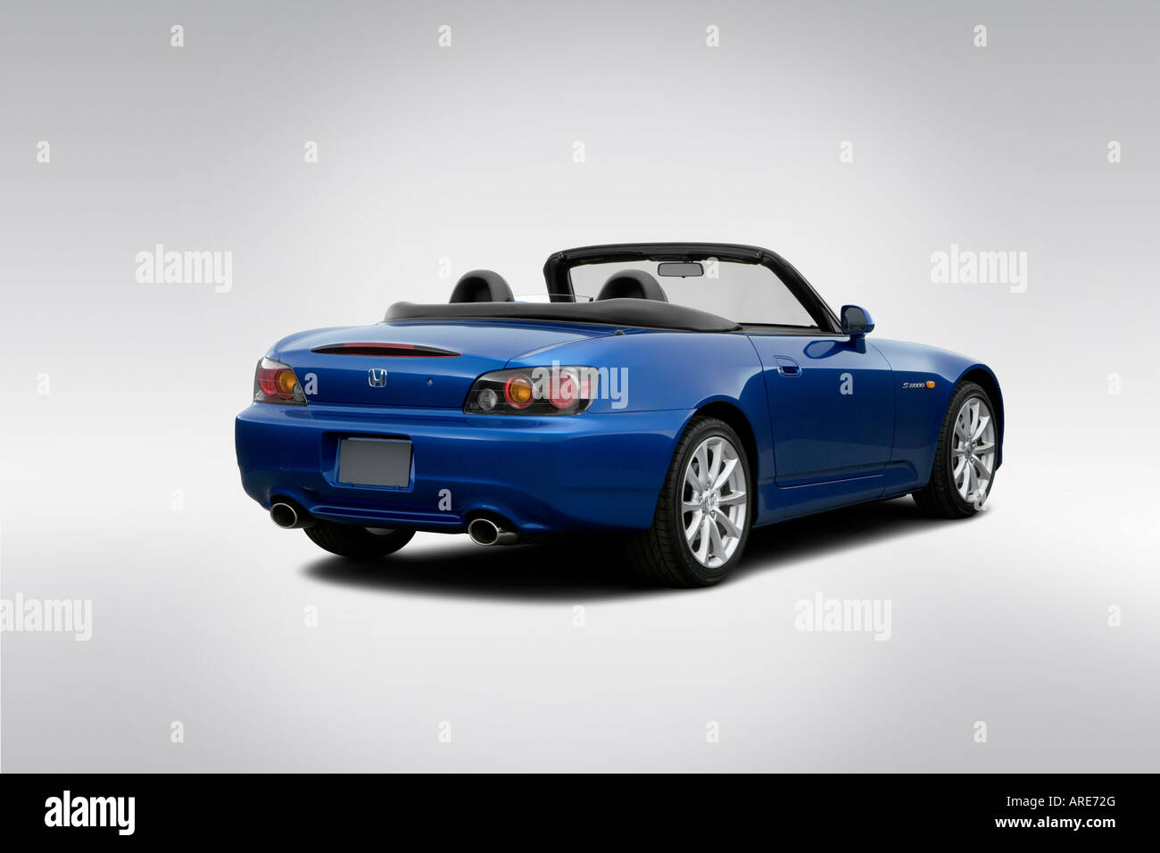 2006 Honda S2000 in Blue - Rear angle view Stock Photo - Alamy