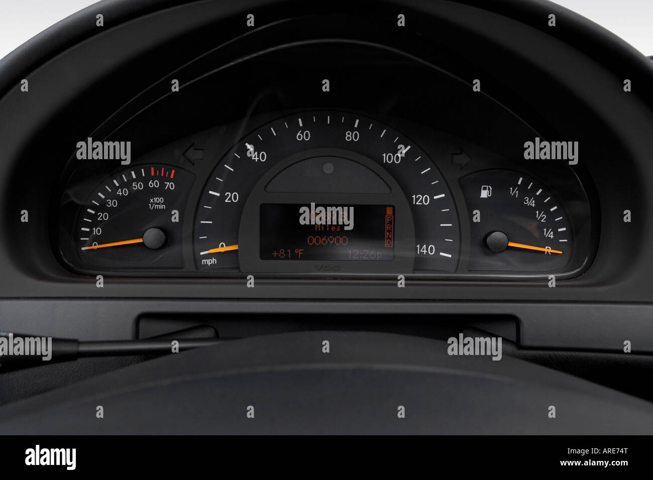 2004 mercedes benz g500 in black hi-res stock photography and images ...