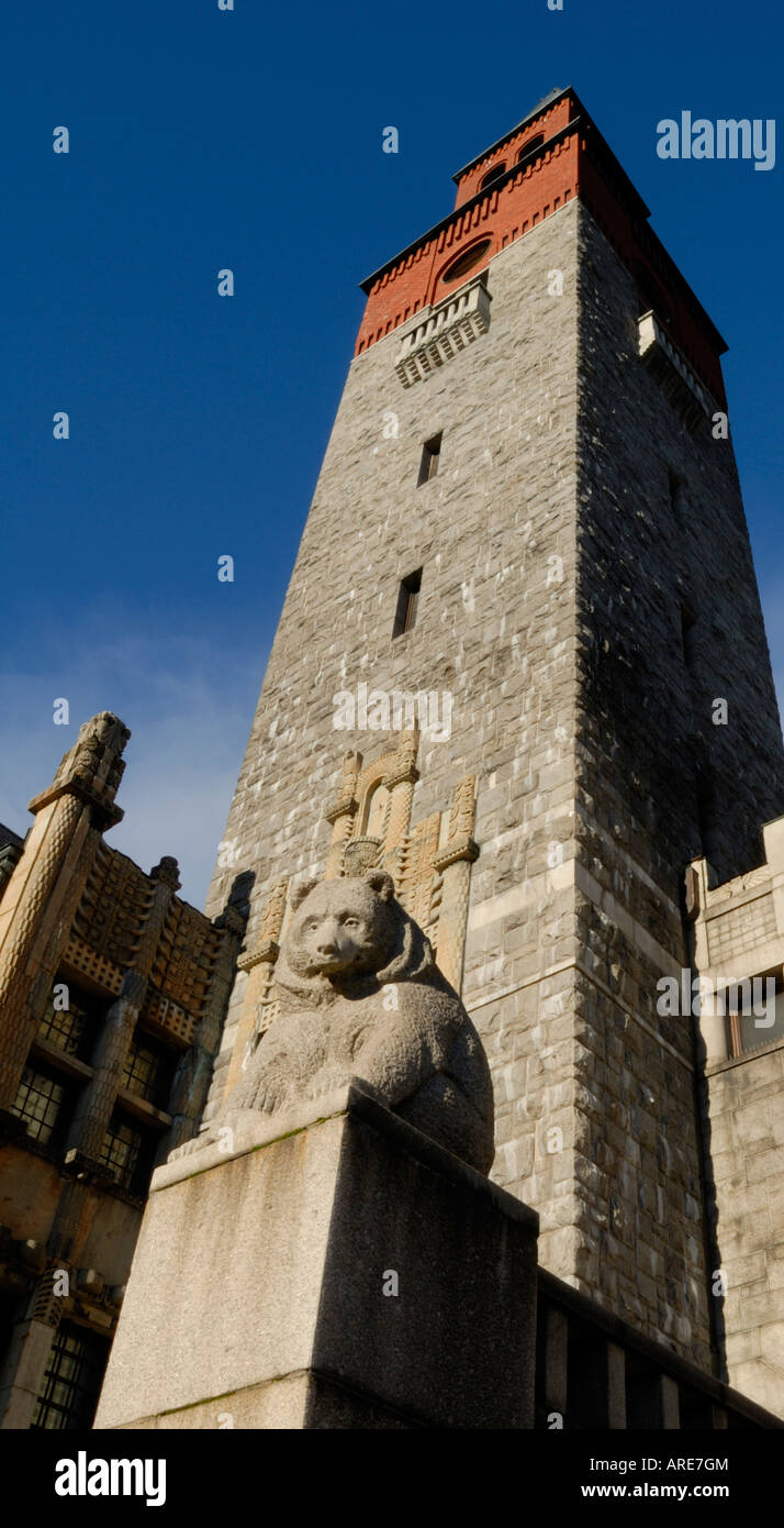 A granite bear outside the National museum was sculpted by Emil ...