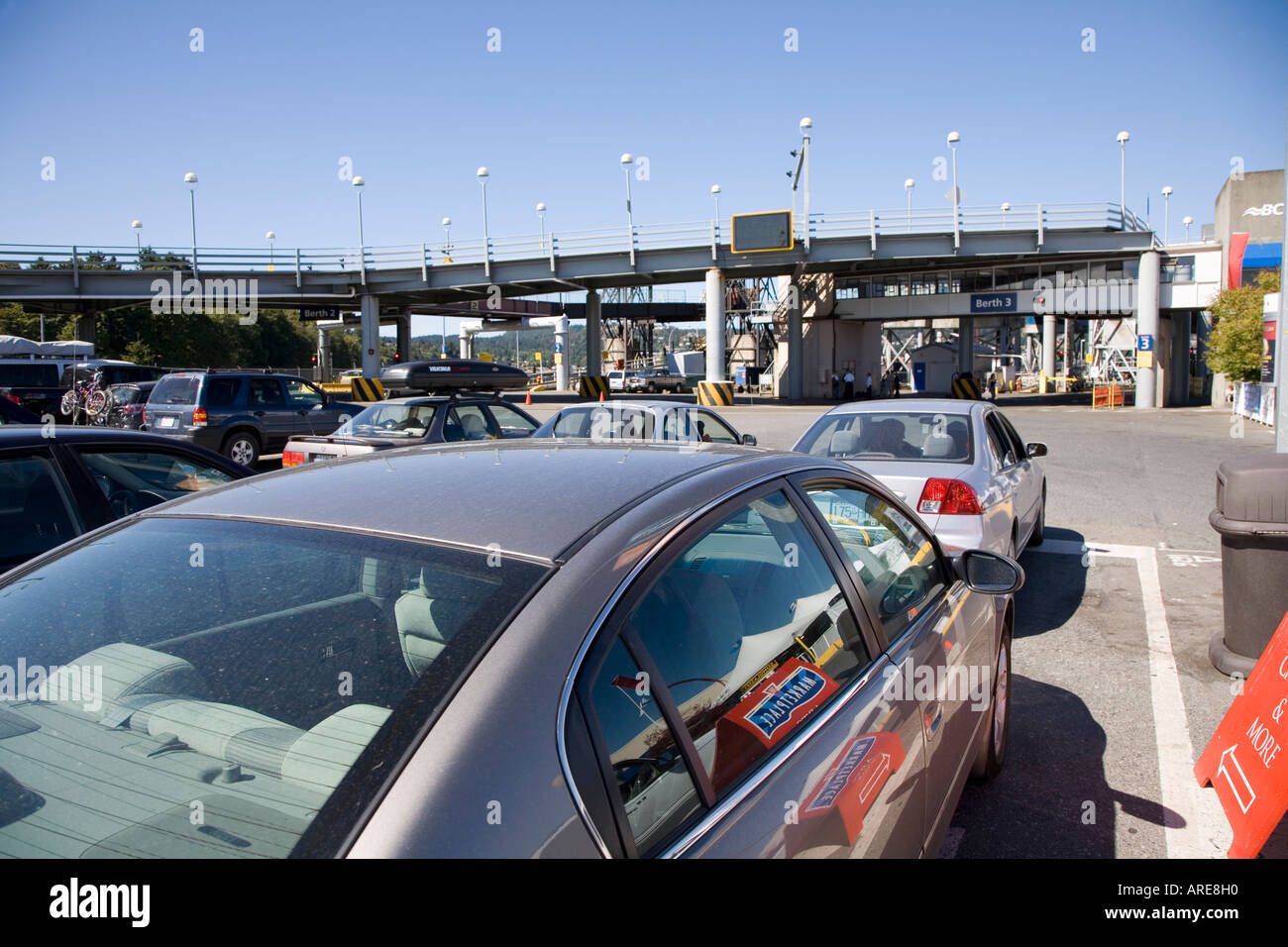 Cars in queue waiting to board BC ferry at Nanaimo Vancouver island ...