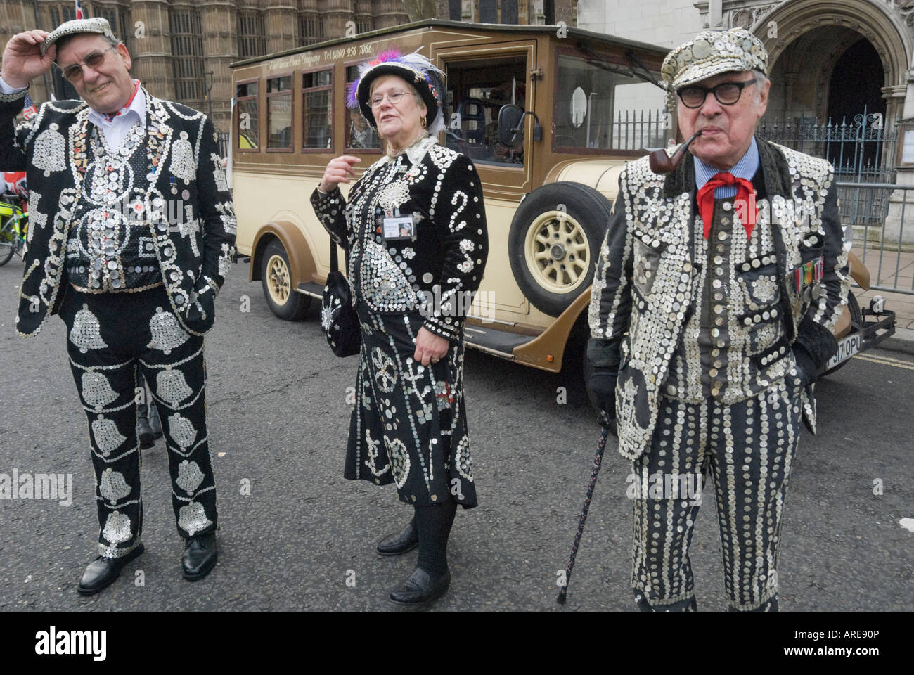 Charabanc london hi-res stock photography and images - Alamy