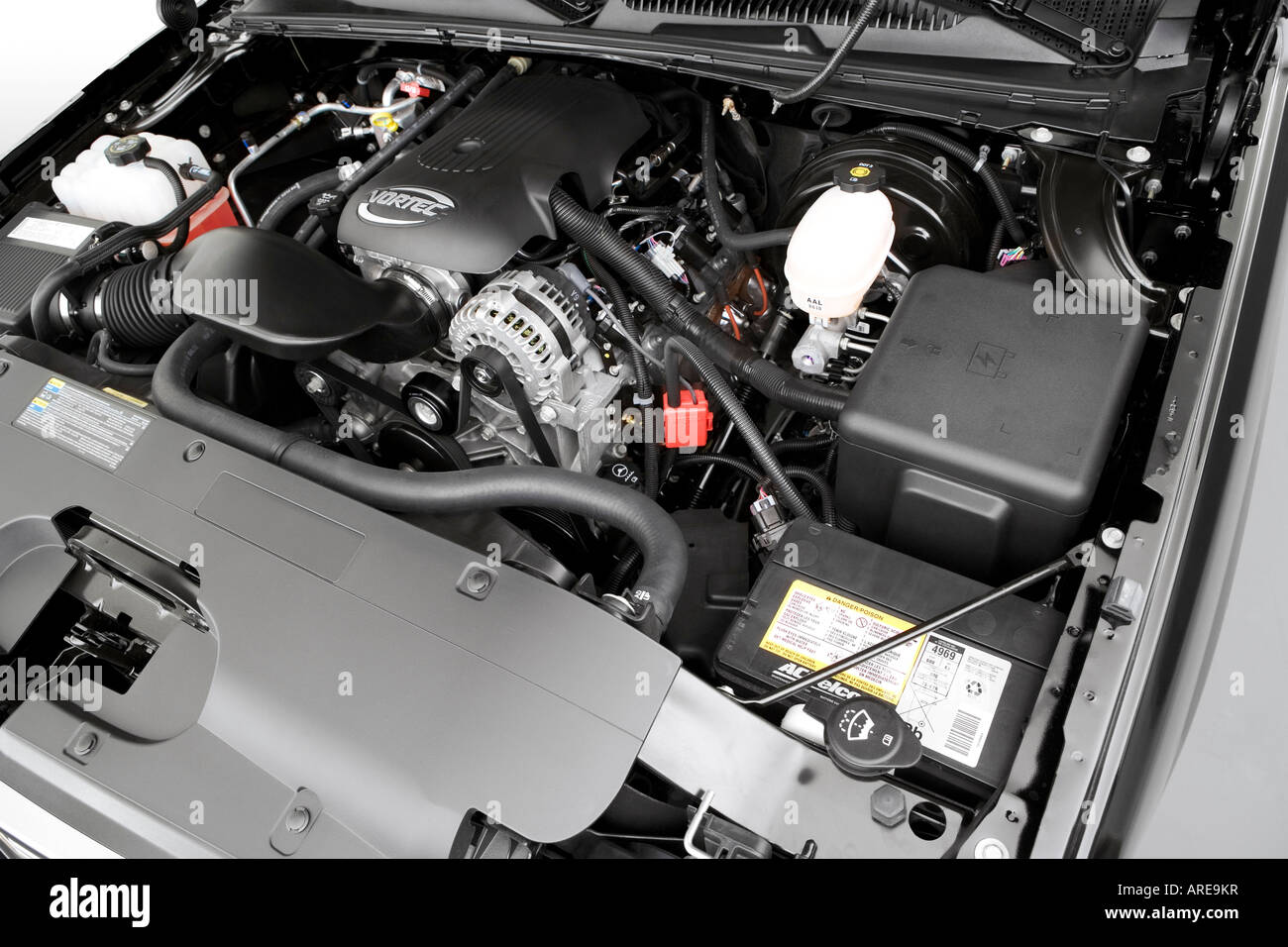 2006 Chevrolet Silverado 1500 LT in Black - Engine Stock Photo - Alamy