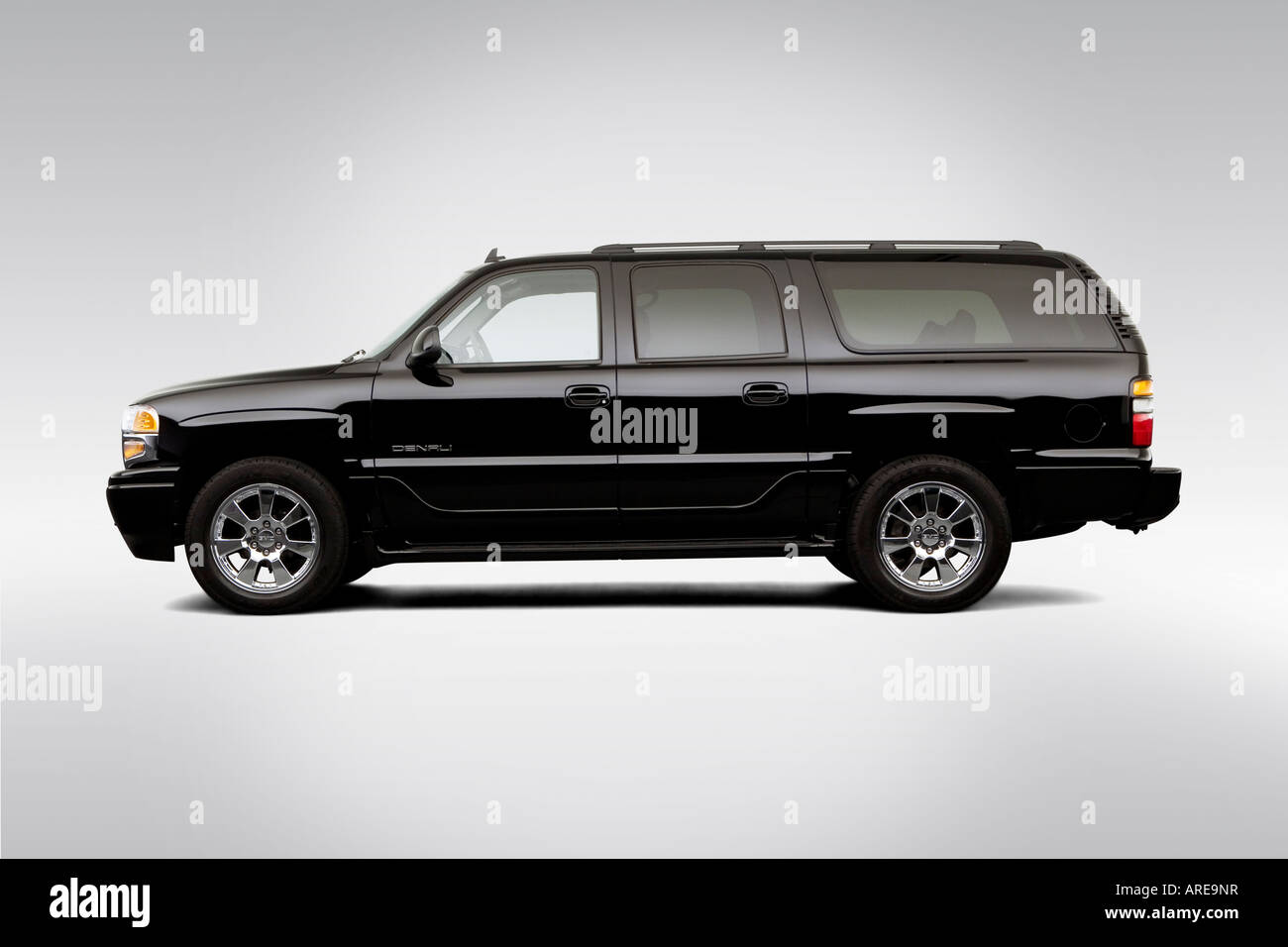 Yukon xl denali hi-res stock photography and images - Alamy