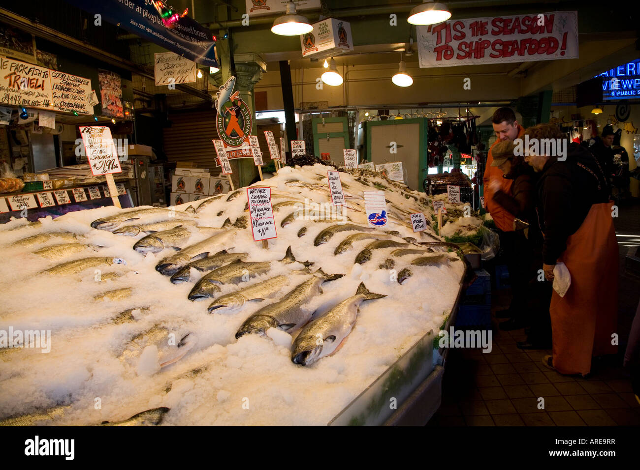 Seattle Fish Market Pike Place Stock Photo - Alamy