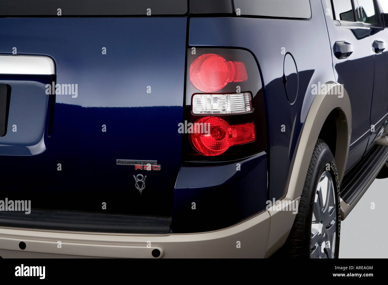 Ford Explorer 2006 Blue