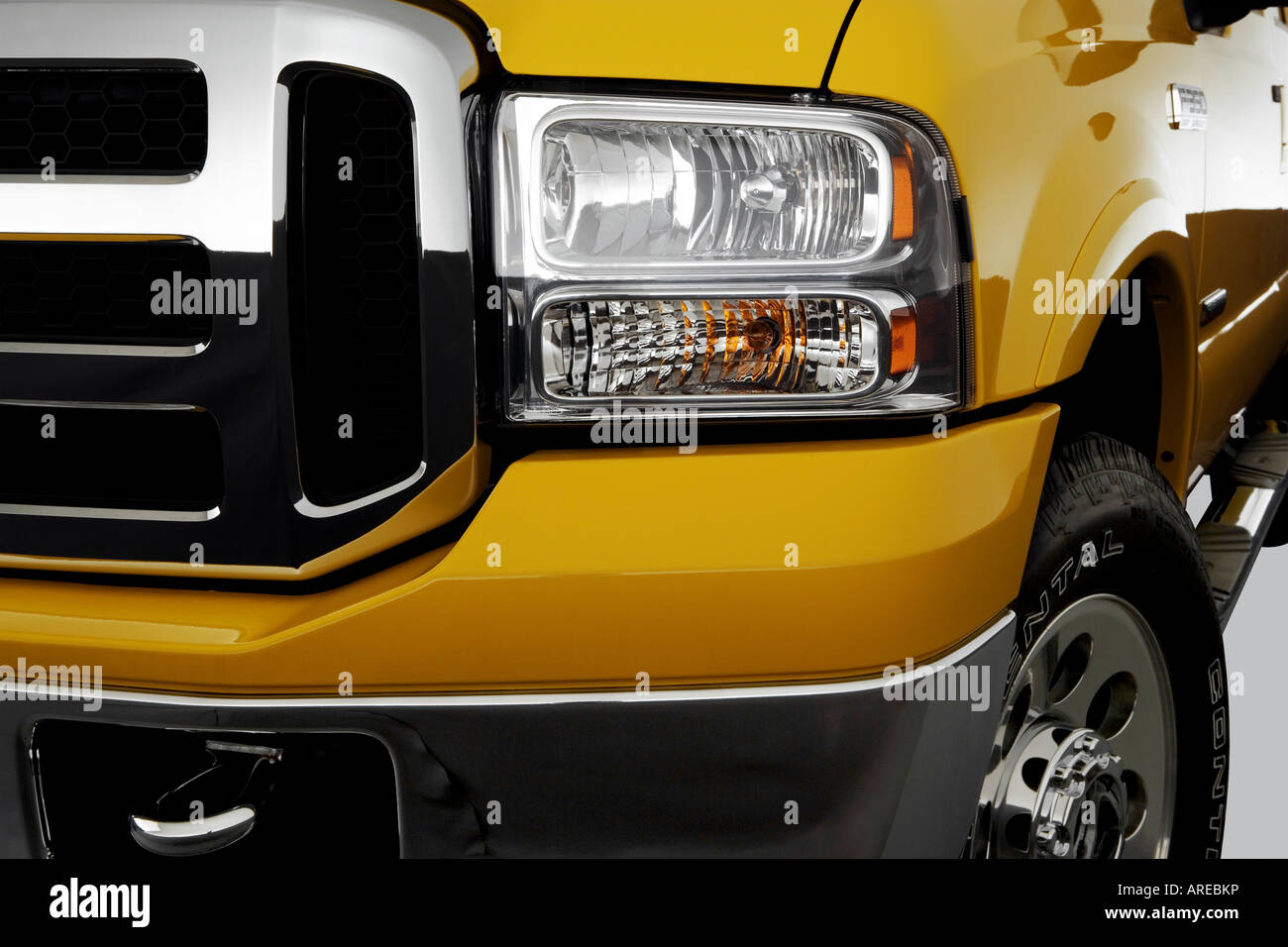 Yellow ford pickup truck hi-res stock photography and images - Alamy