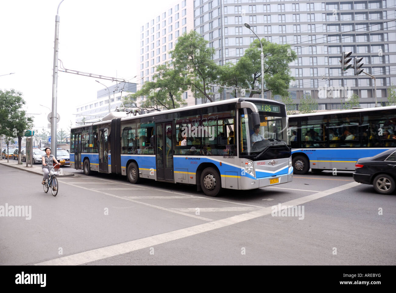 Articulated Bendy Bus Articulated buses are also known as tandem buses ...