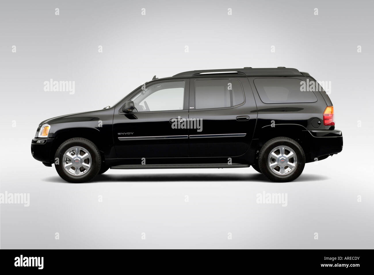 2006 gmc envoy xl slt hi-res stock photography and images - Alamy