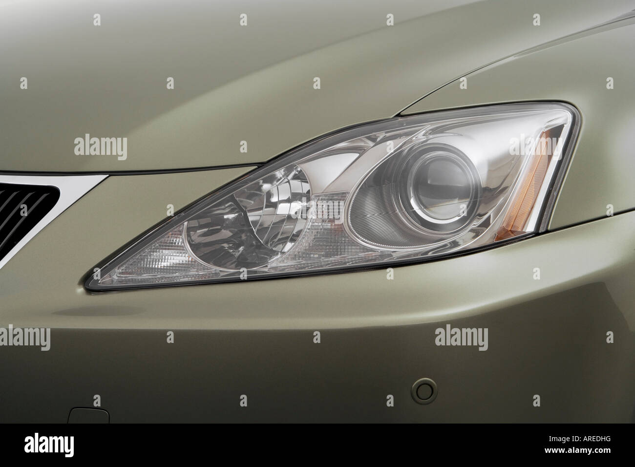 2022 Lexus Is 250 Headlights