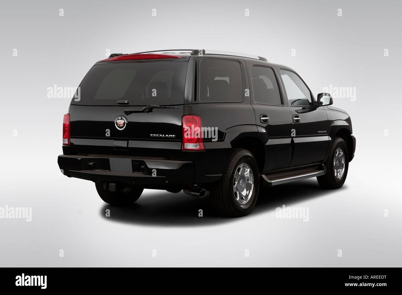 2006 Cadillac Escalade in Black - Rear angle view Stock Photo - Alamy