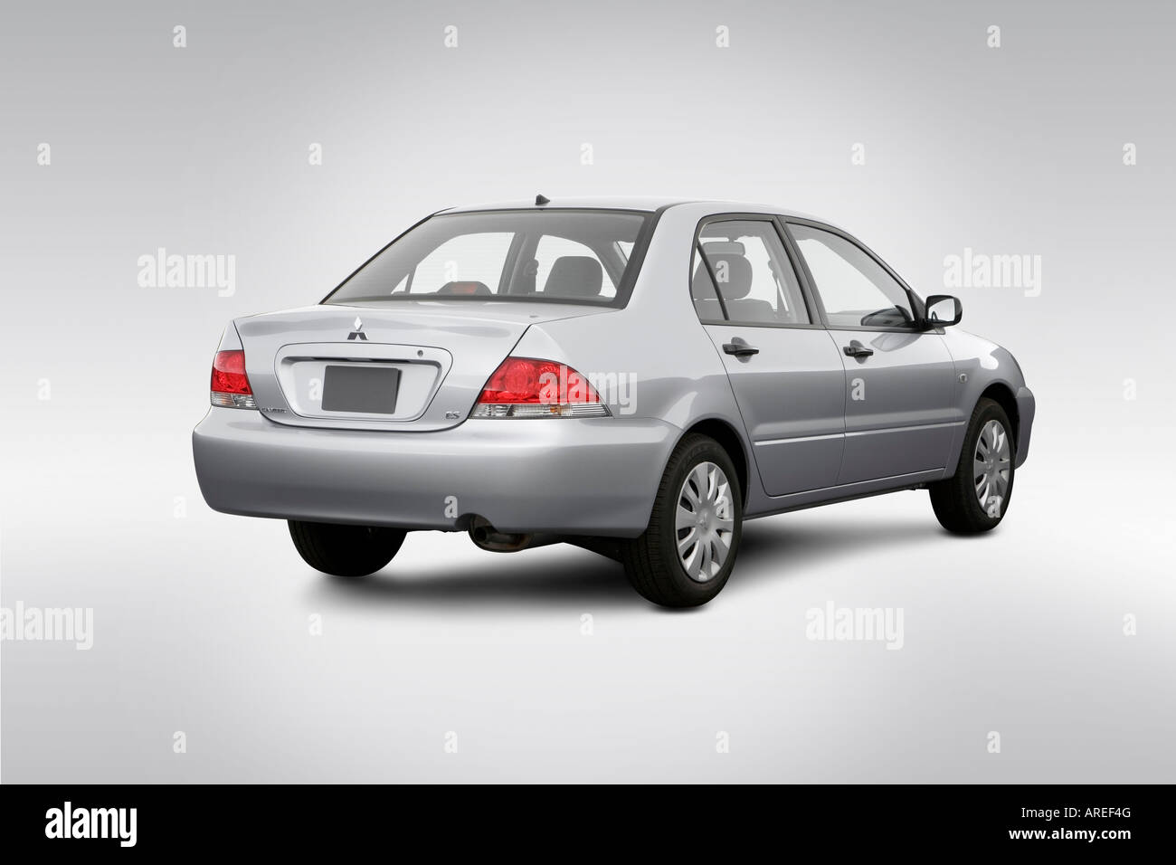 2006 Mitsubishi Lancer ES in Silver - Rear angle view Stock Photo - Alamy