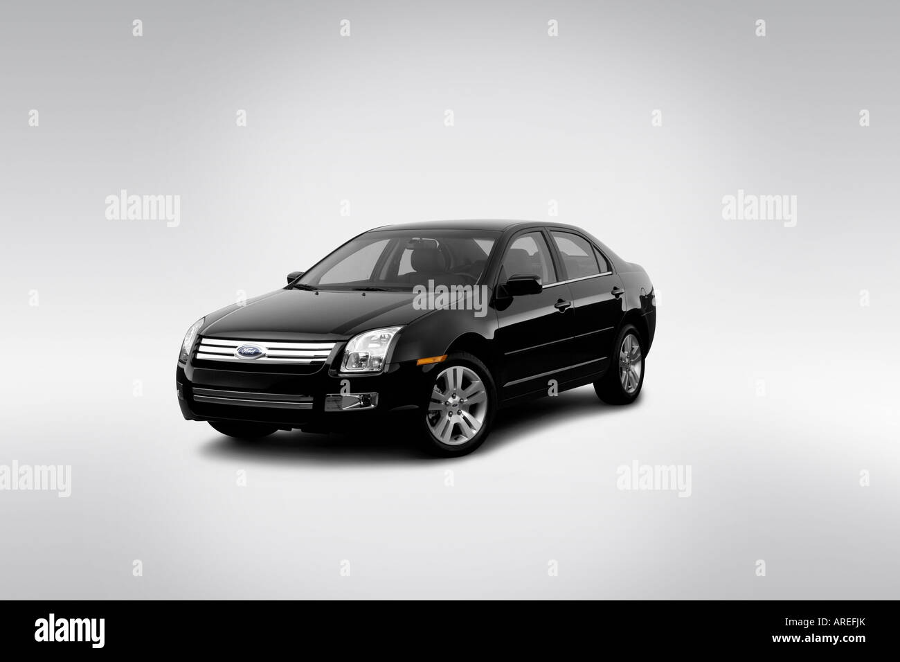 2006 ford fusion sel in hi-res stock photography and images - Alamy