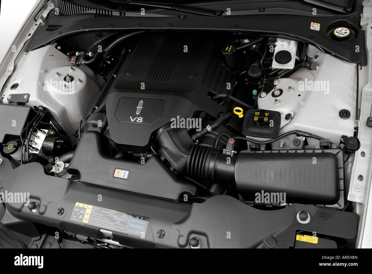 2006 Lincoln LS V8 Sport in Silver - Engine Stock Photo - Alamy