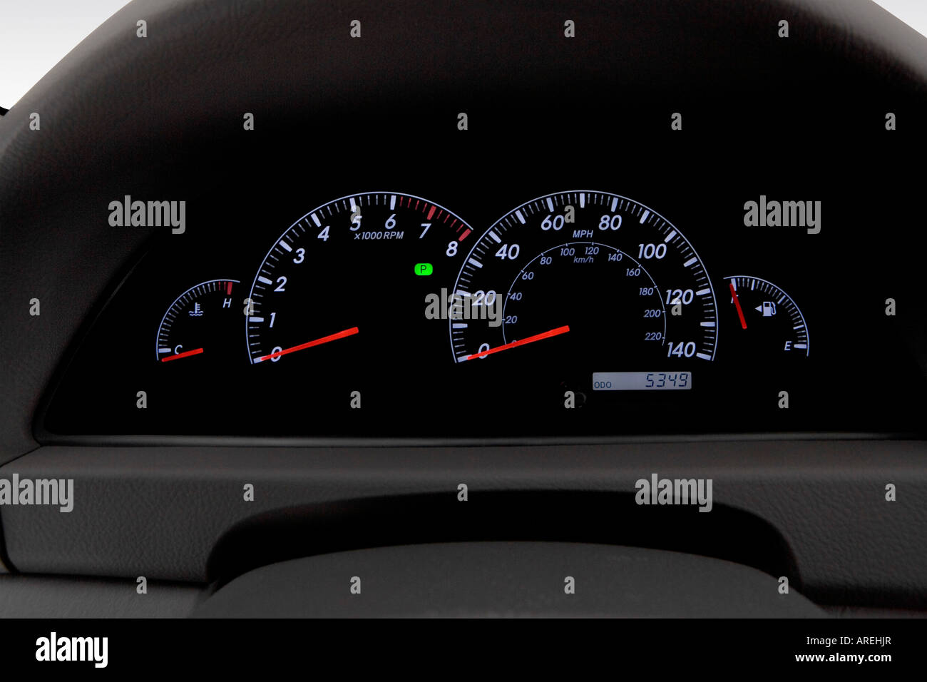 2006 Toyota Camry XLE V6 in Gray - Speedometer/tachometer Stock Photo ...