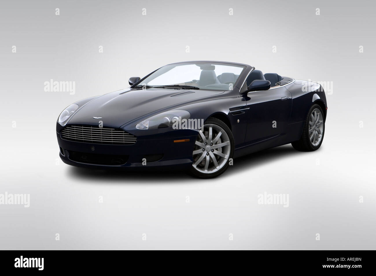 Aston martin db9 side view hi-res stock photography and images - Alamy