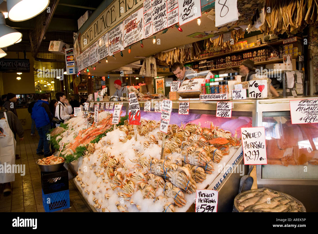 Seattle Fish Market Pike Place Stock Photo - Alamy