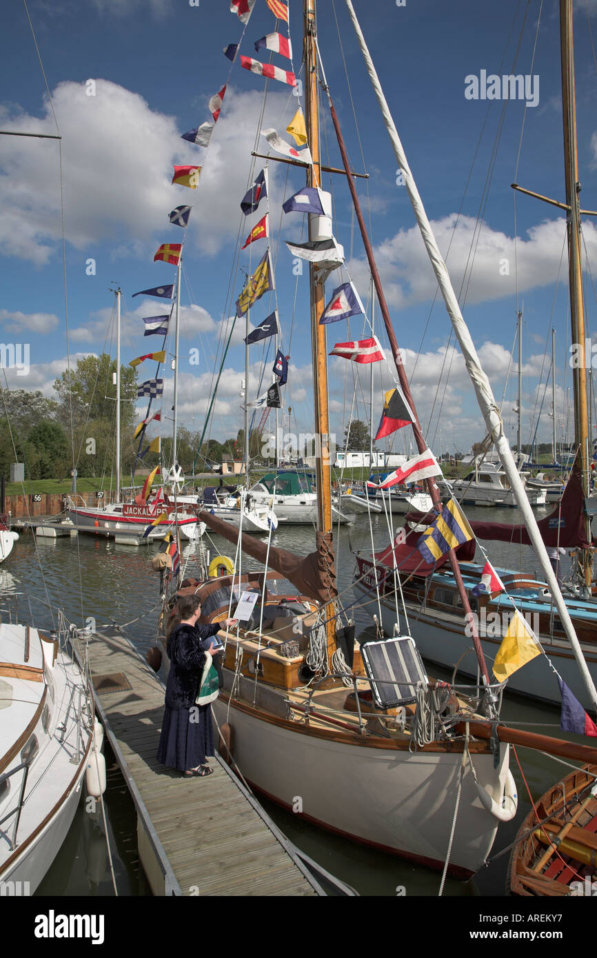 Ragged robin arthur ransome sailing boat hi-res stock photography and ...