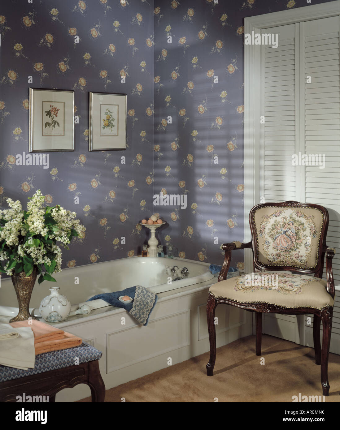 room interior bath ceramic tub Stock Photo - Alamy