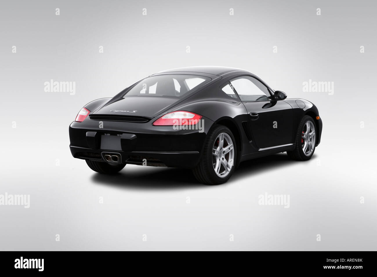 2006 porsche cayman in black hi-res stock photography and images - Alamy