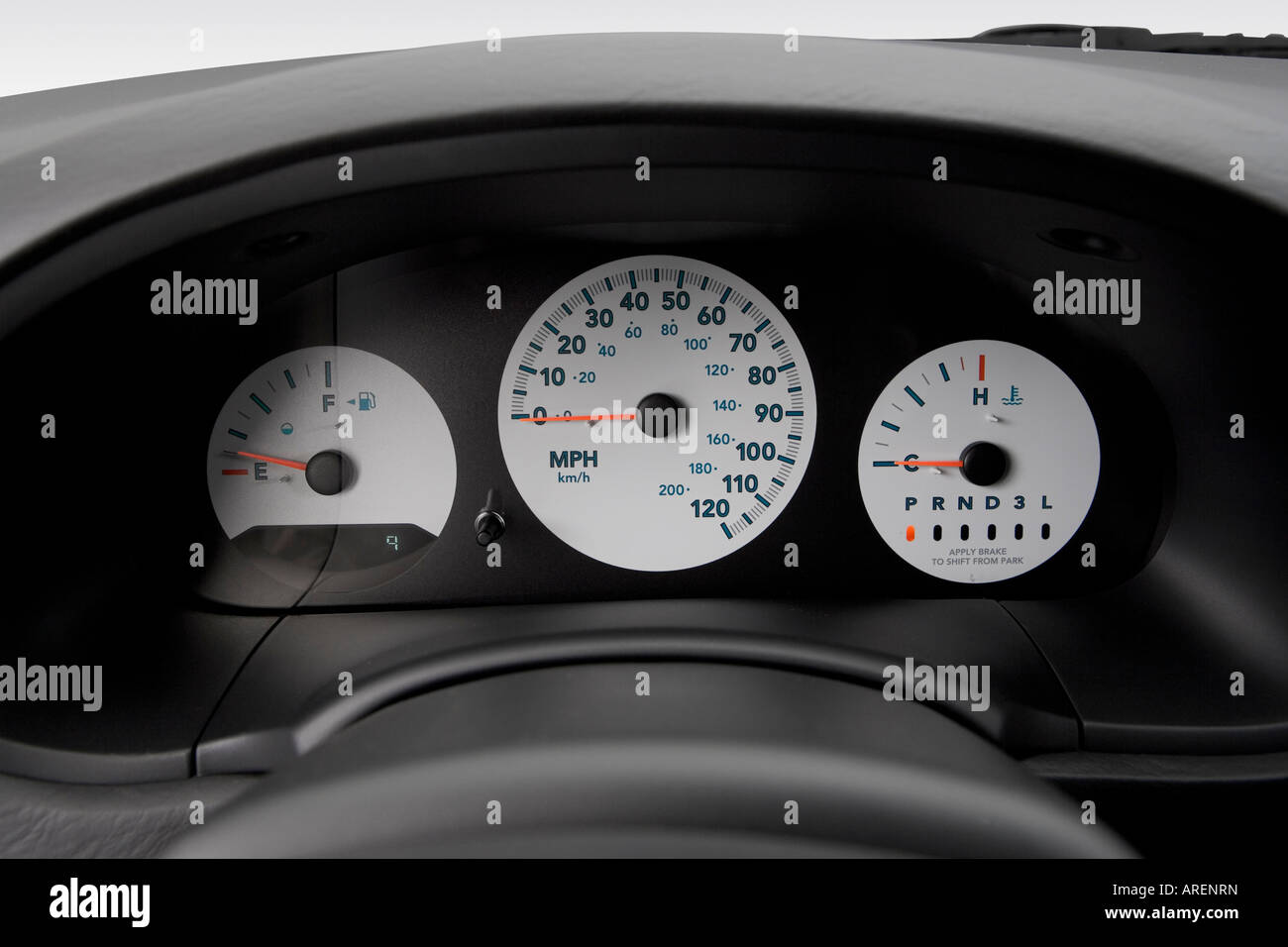 2006 Dodge Caravan SE in Blue - Speedometer/tachometer Stock Photo - Alamy