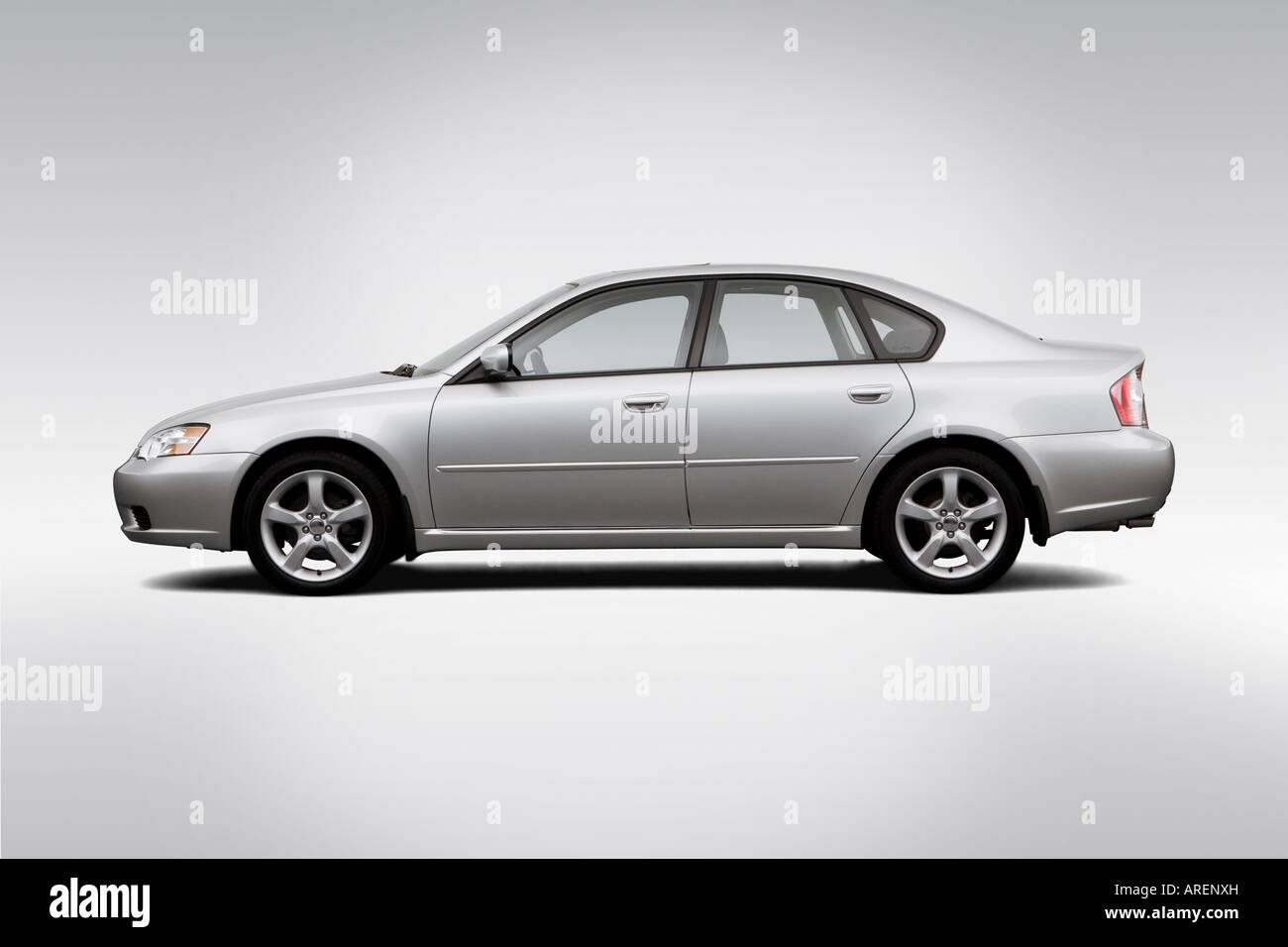 2006 Subaru Legacy 2.5i Special Edition in Silver - Drivers Side ...