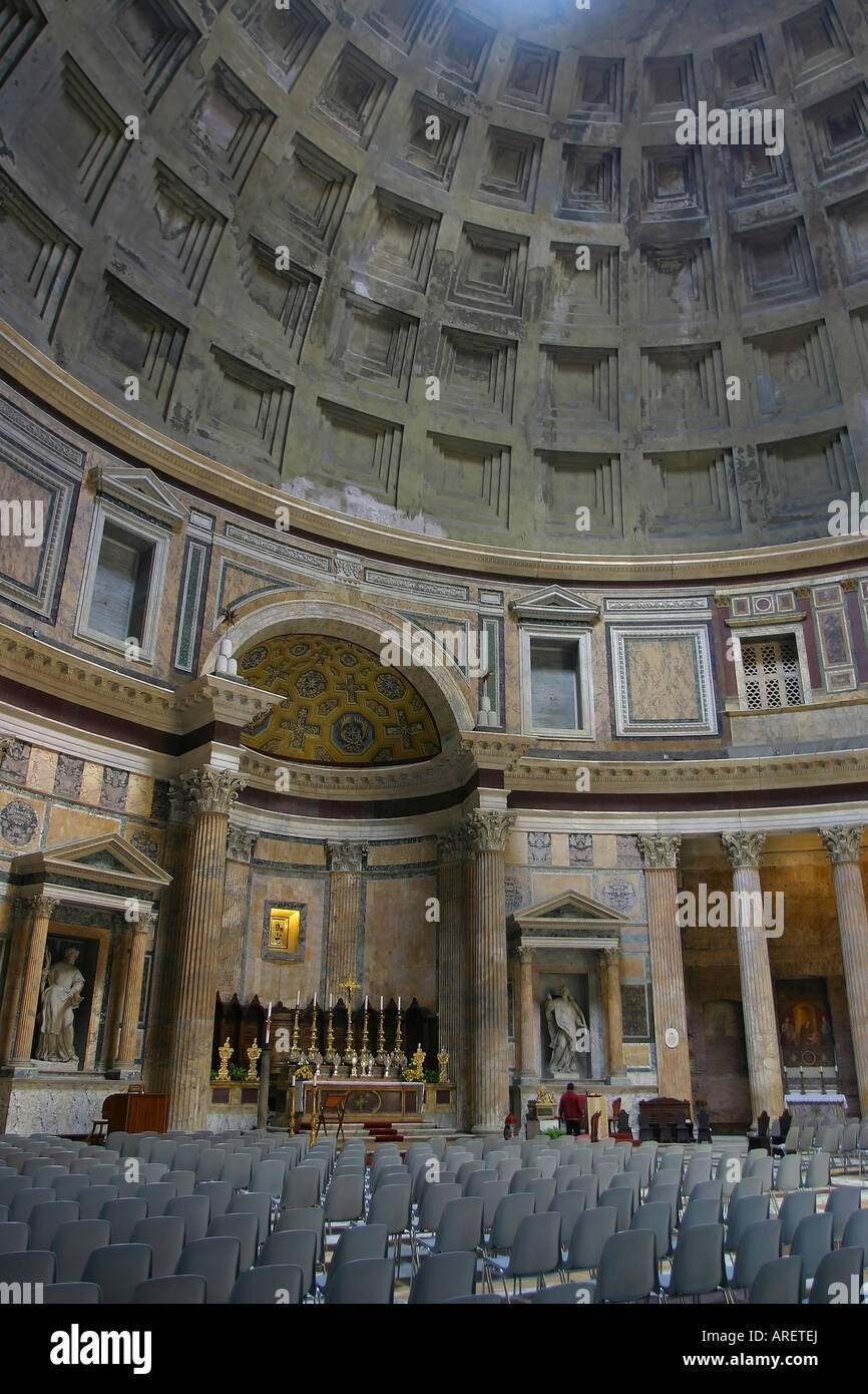 Inside the Pantheon Rome Italy Stock Photo - Alamy