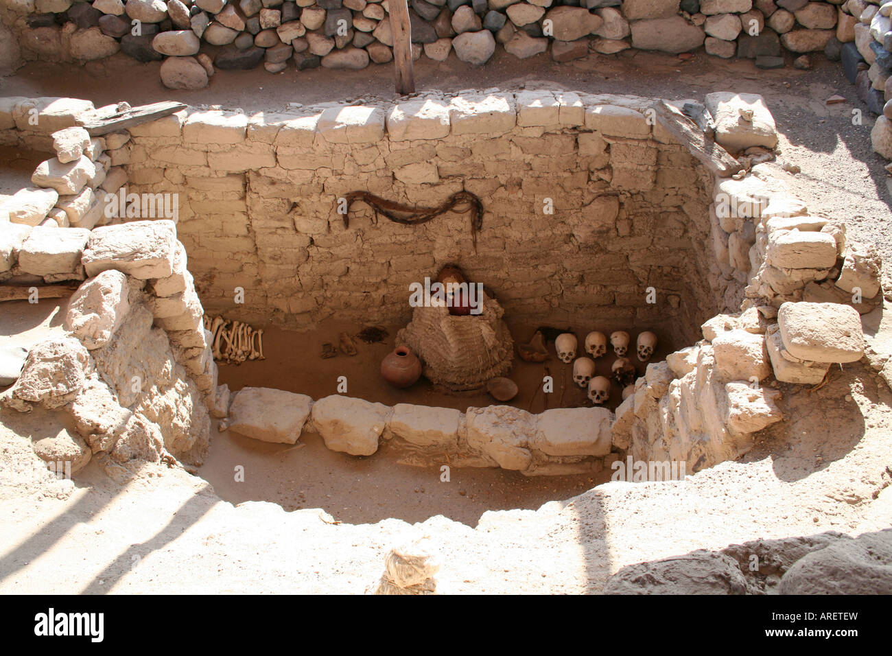 Nazca mummy burial site Peru Stock Photo - Alamy