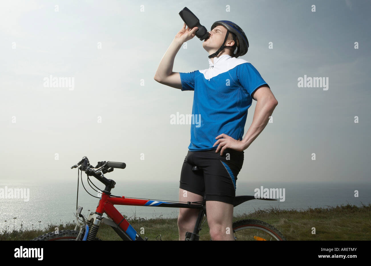 Cyclist drinking energy drinks hi-res stock photography and images - Alamy