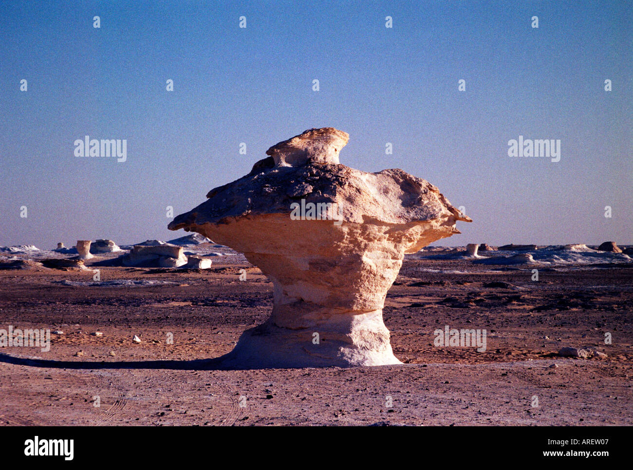 Limestone formations, Western Egyptian Desert, Egypt Stock Photo - Alamy