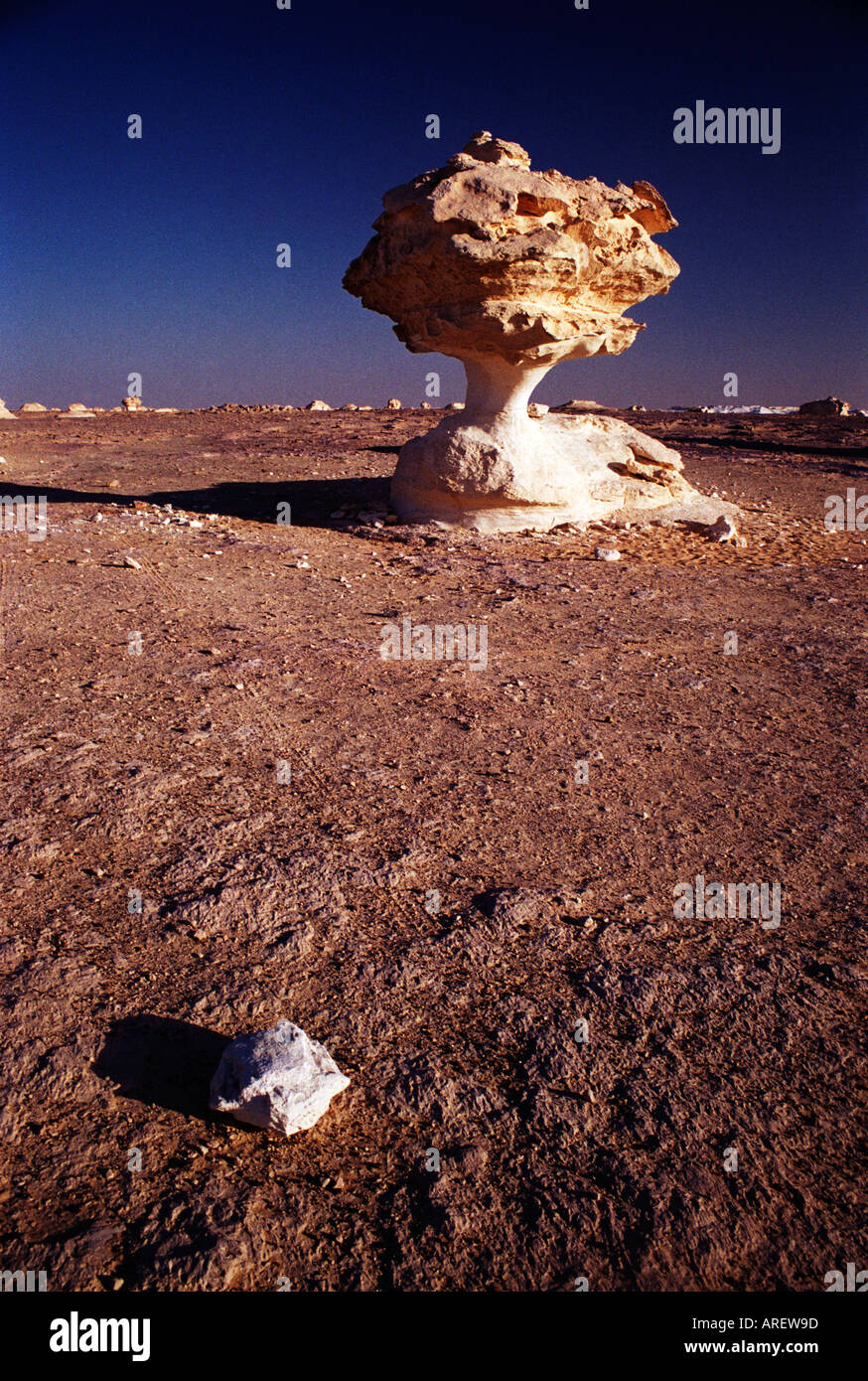 Limestone formations, Western Egyptian Desert, Egypt Stock Photo - Alamy
