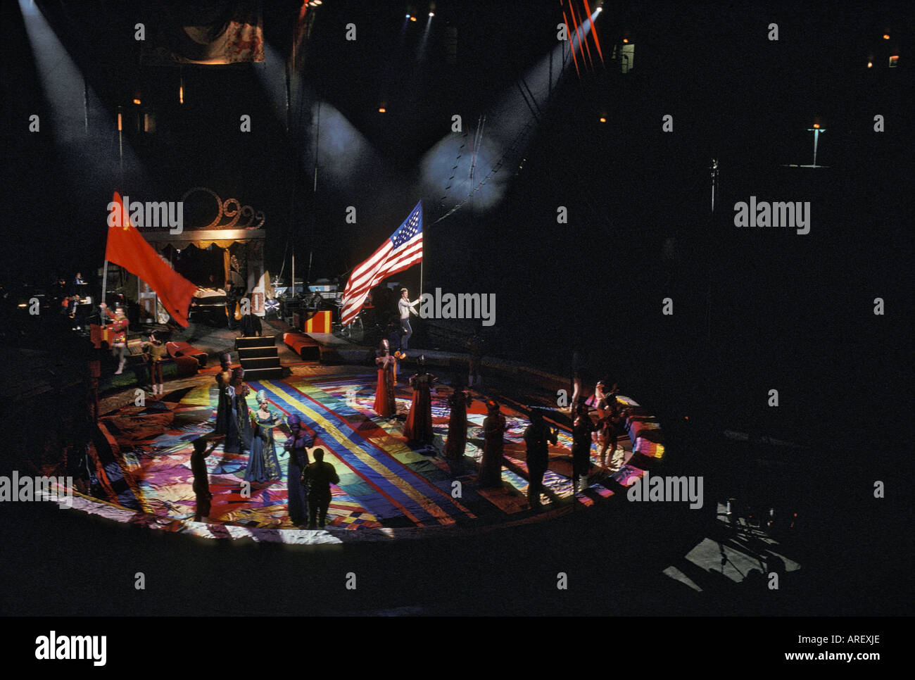 Circus grand finale parade hi-res stock photography and images - Alamy