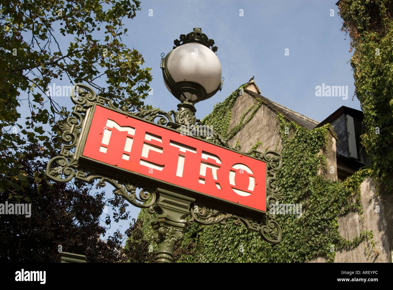 Metro sign Paris France Stock Photo - Alamy