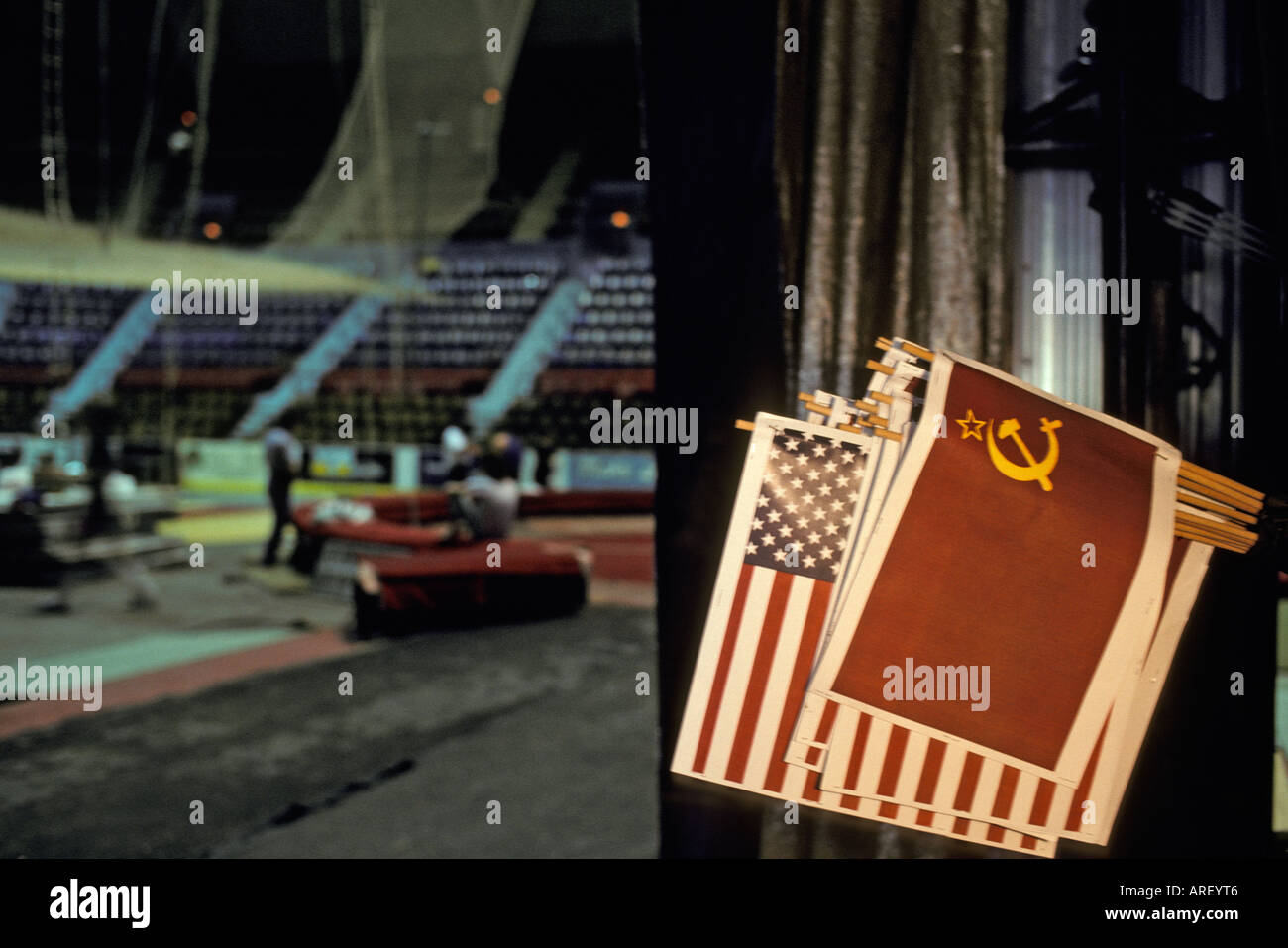 Russian and american flags hi-res stock photography and images - Alamy