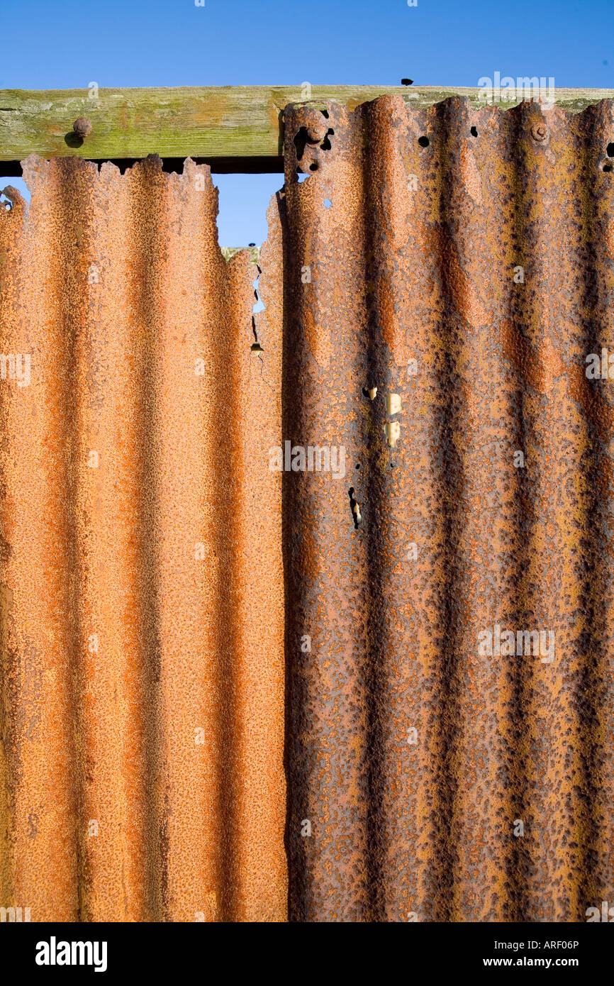 Rusty corrugated metal roof panel hi-res stock photography and images - Alamy