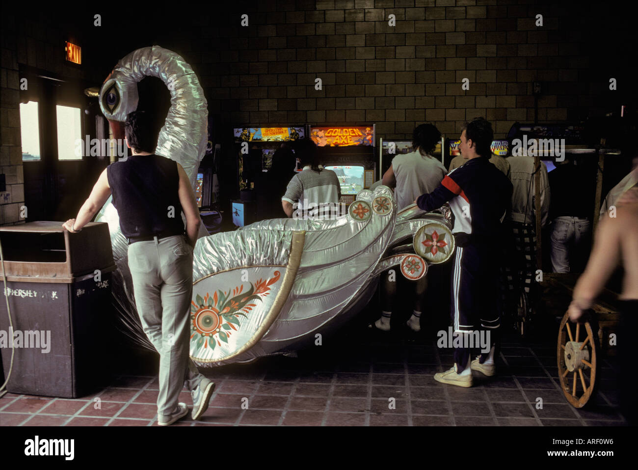 circus performers back stage Stock Photo - Alamy