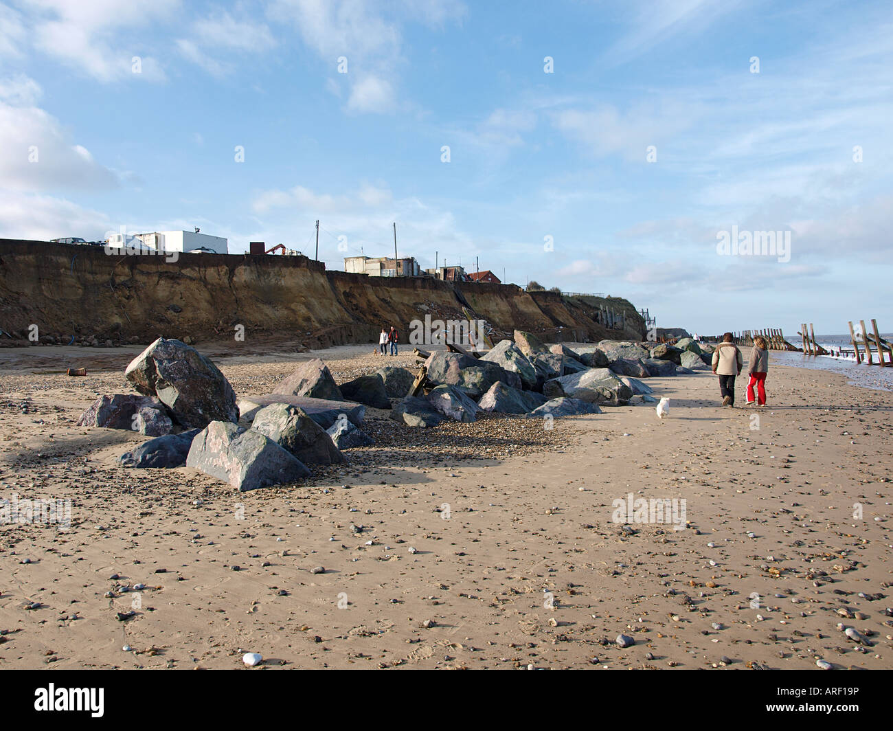 PROPERTY ON CLIFF TOP THAT IS ERODING AND BEACH AT LOW TIDE HAPPISBURGH ...