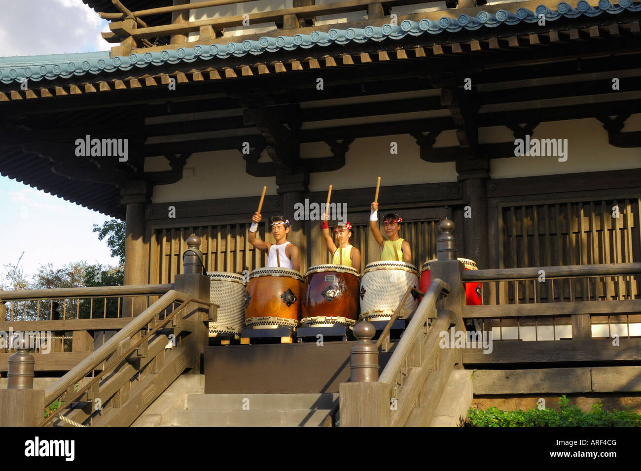 Kodo drummers at the Japanese pavilion in Epcot at Walt Disney World ...